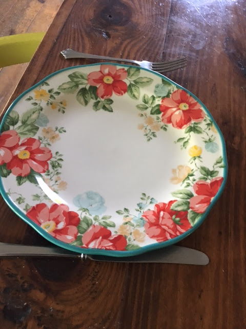 Creekside Cottage: Cottage Style Dishes