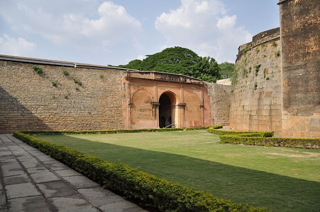 ‘Bengaluru Fort’: A Witness to Historical Glory!