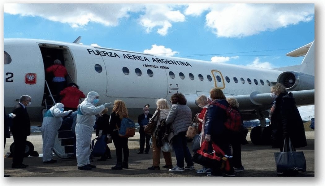 Roll Out - Aerospotter: Tras los pasos del TC-52