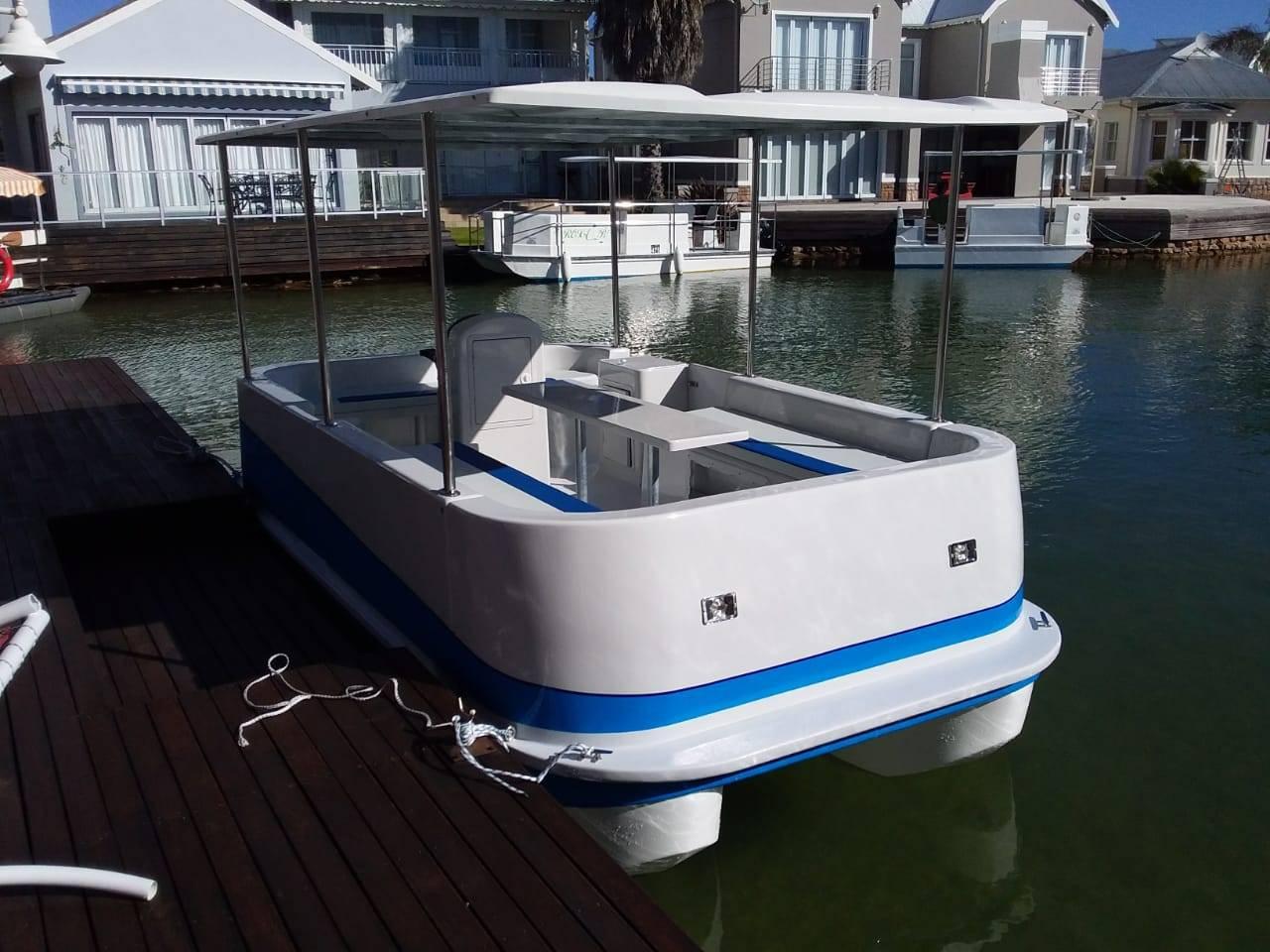 Aqua Craft J Bay: Custom built Pontoon Boats manufactured in Jeffrreys ...