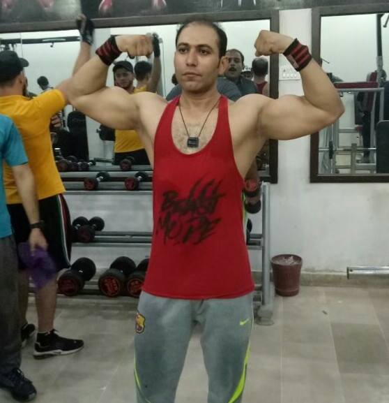 world bodybuilders pictures: nawabshah bodybuilder faisal awan from ...