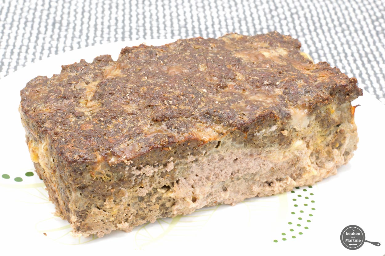 Gehaktbrood met ham en kaas