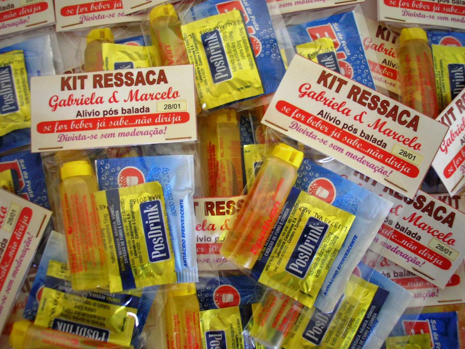 COISAS DE FESTA: KIT RESSACA