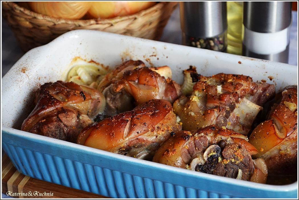 Katerina&Kuchnia: PIECZONA GOLONKA