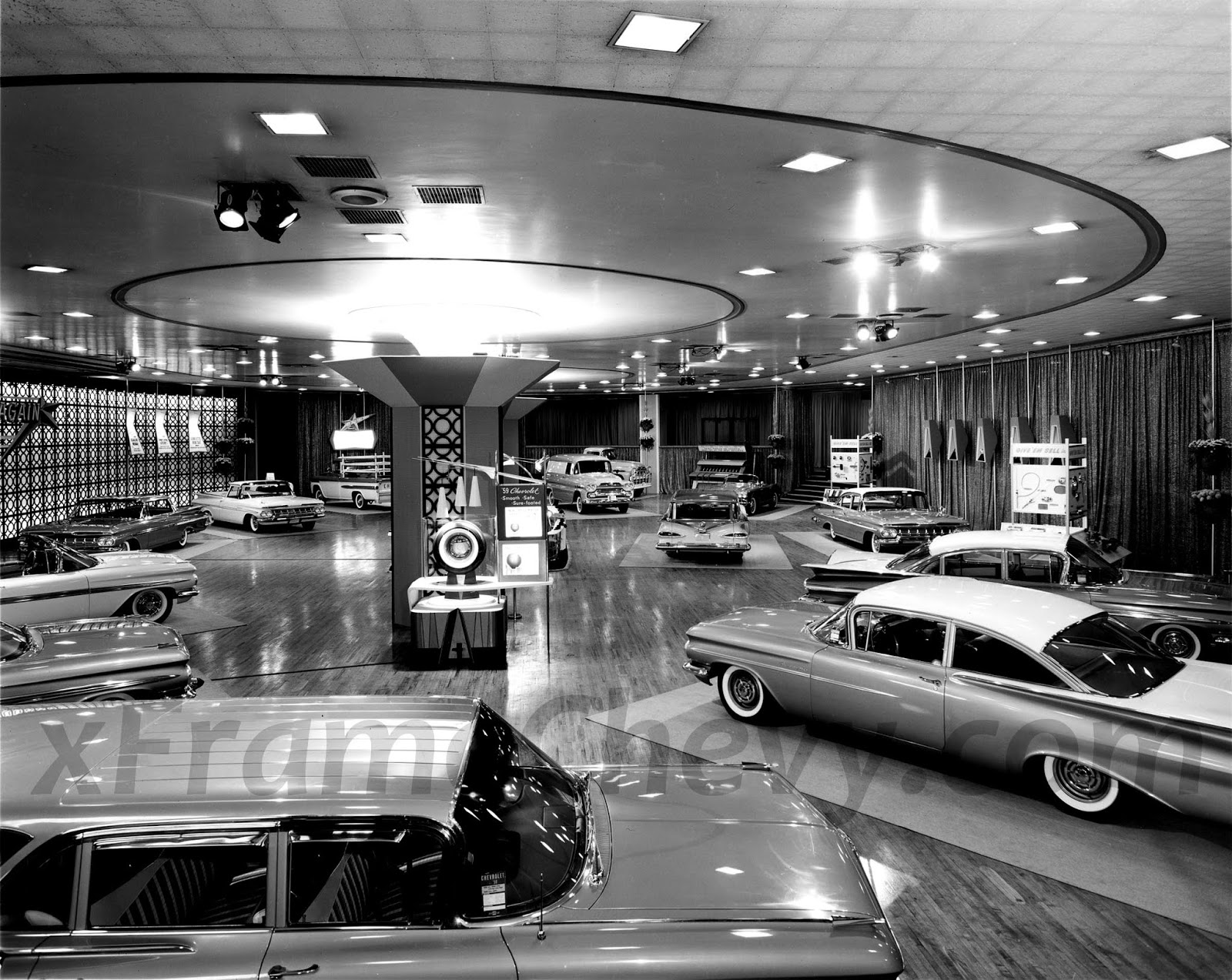 RETRO KIMMER'S BLOG: DETROIT AUTO SHOW AT THE MASONIC TEMPLE PHOTOS