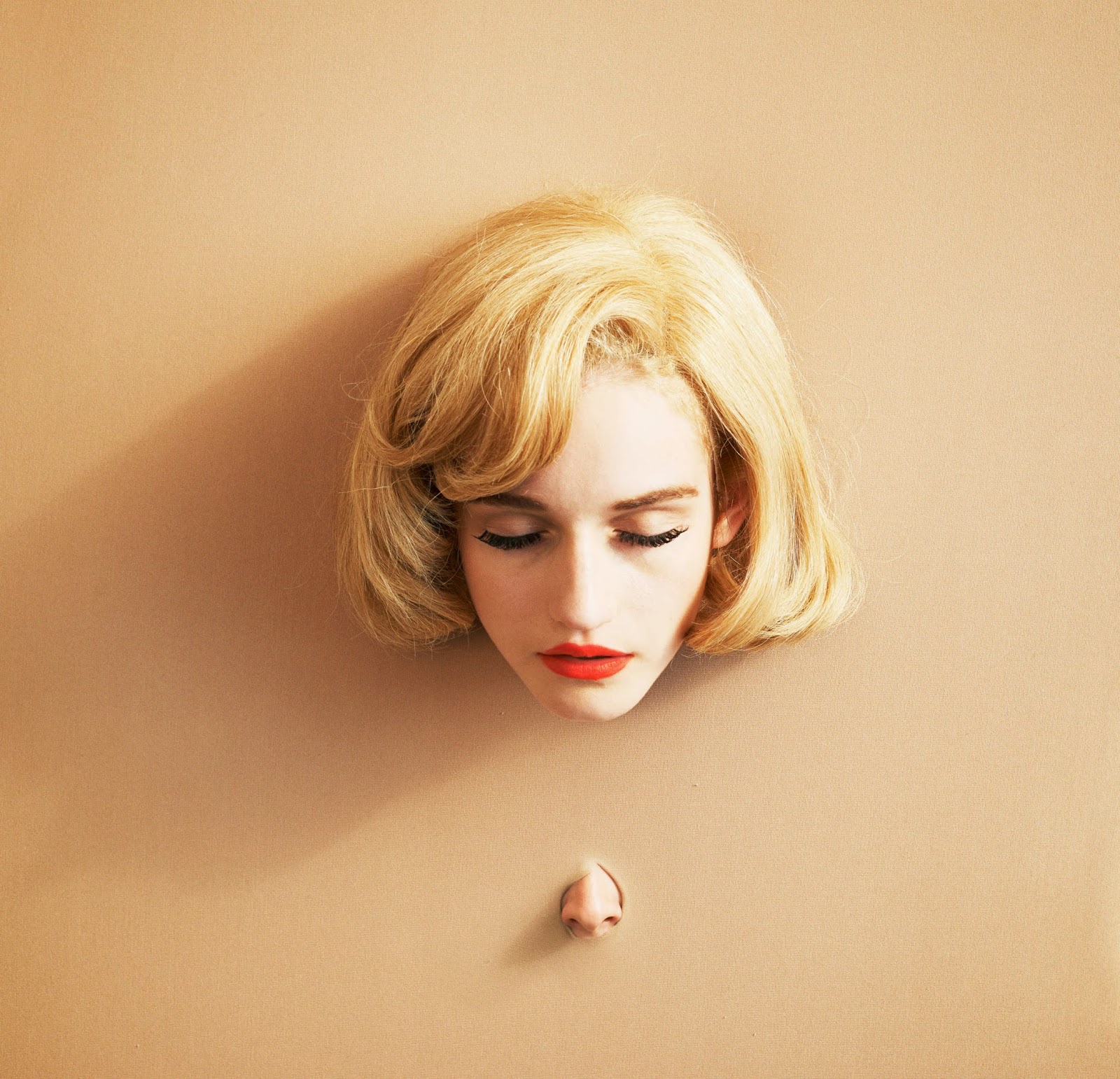 avant garde design: alex prager.