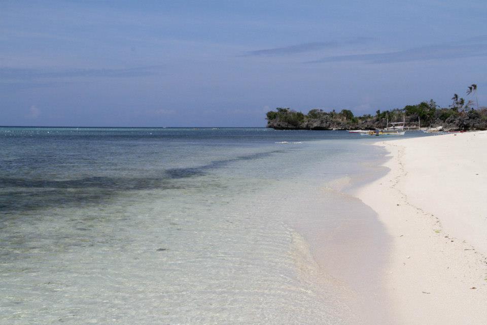 Experience the Beautiful Places in Antique: Maniguin Island (Culasi ...