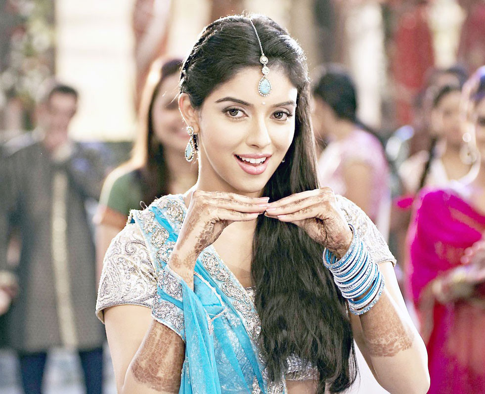 Ready Movie New Stills ~ Movie Master Effect