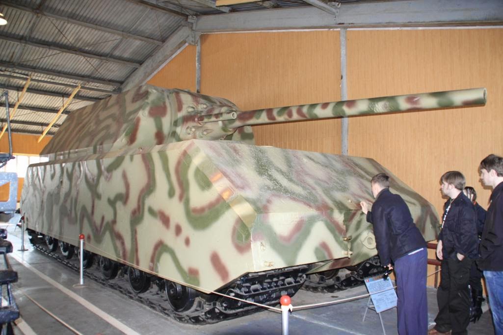 Open Guinness: El tanque de guerra más grande de la historia