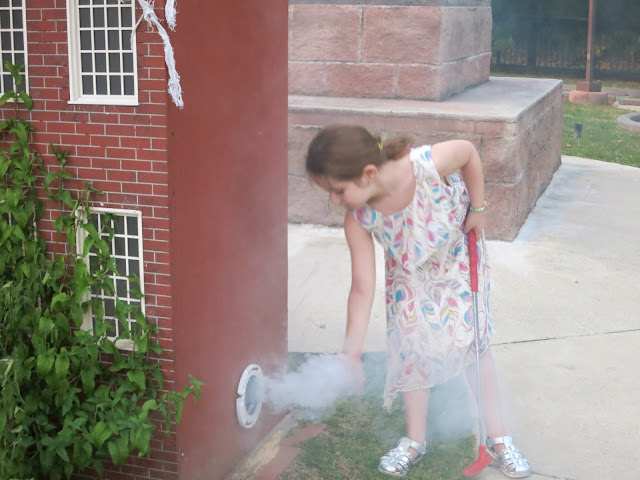 Susan's Disney Family: Spooky Mini-Golf fun at Franklin Square