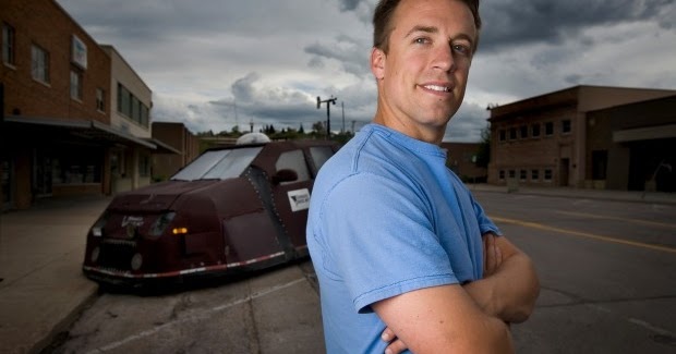 Stuck In The Buckosphere: RIP Tim Samaras and members of the TWISTEX team.