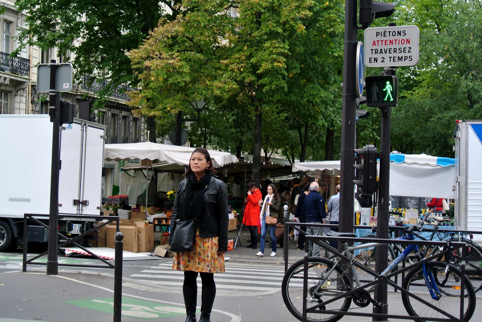 Museums & Markets {of Paris}: Organic at Le Marché Batignolles