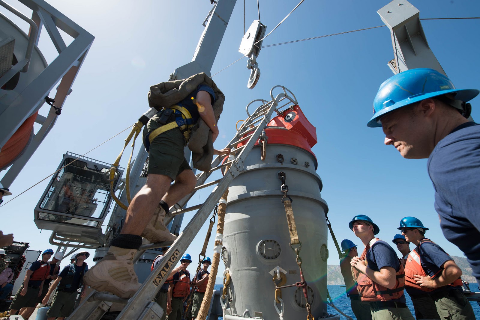 Orbis Defense Blog: Como funciona uma missão de salvamento de um submarino