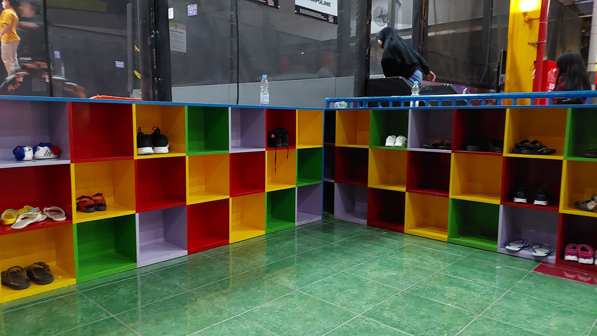 Bermain di Fun and Fit Trampolin Park QBIG BSD City