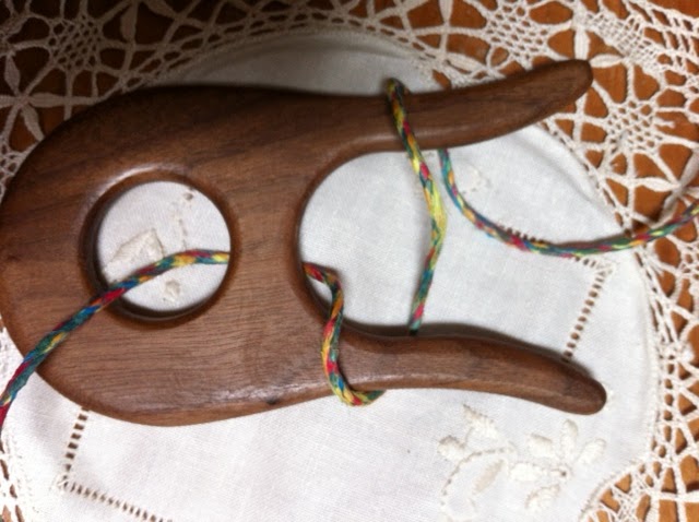 The Lucet- Cord making from long ago - Timber Creek Farm