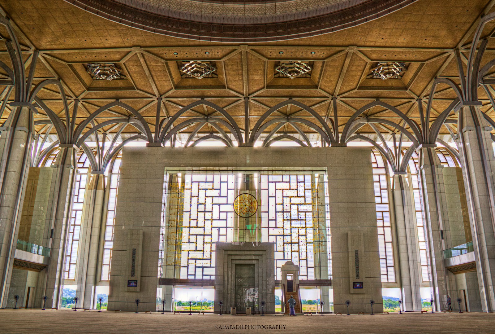 NAIMFADILPHOTOGRAPHY: interior design of steel mosque~
