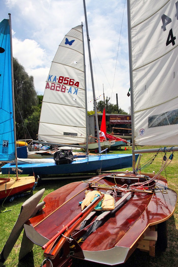 Earwigoagin: Australian 2015 Classic Wooden Dinghy Regatta