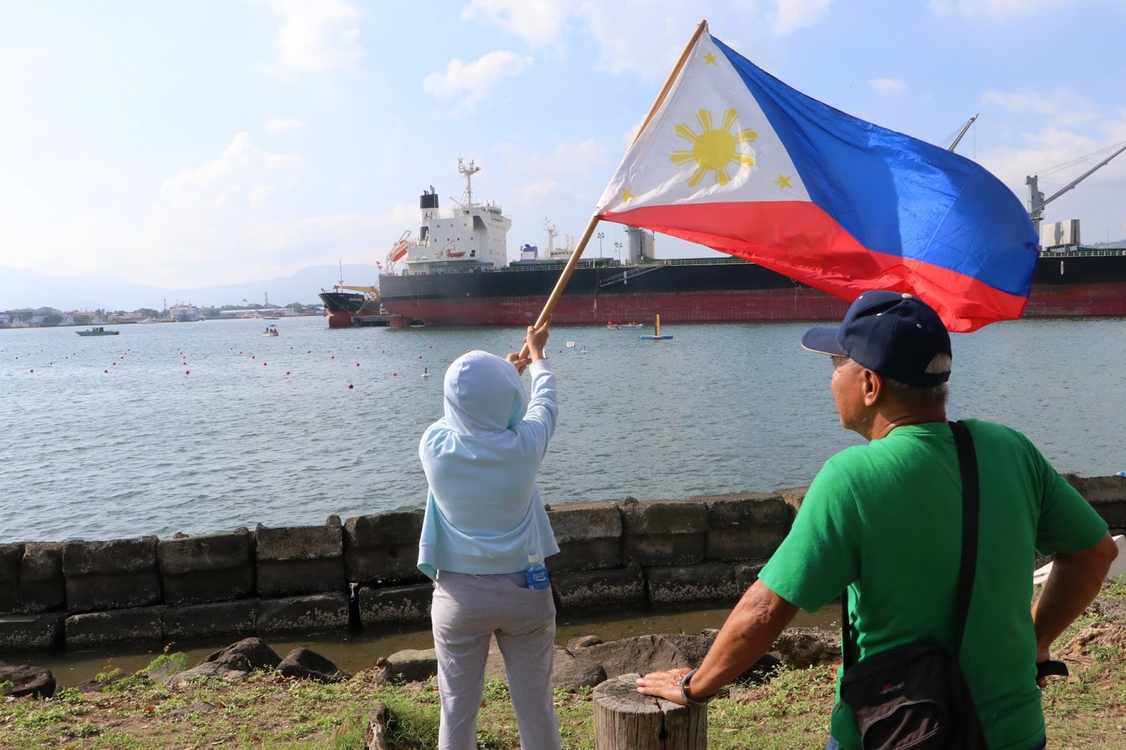 TRADITIONAL BOAT RACE - The 30th SEA Games in Subic Bay (In Photos ...