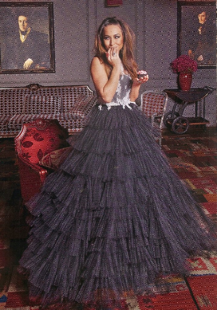 Lethicia Bronstein Pompeu: Sabrina Sato -Revista Hola