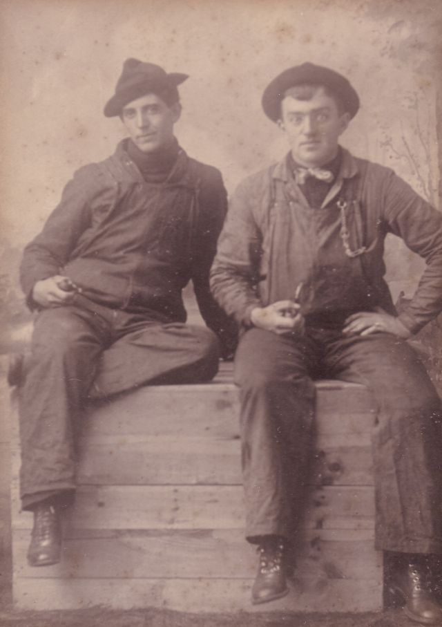 40 Amazing Vintage Photos of Working-Class Men From the Mid-19th ...