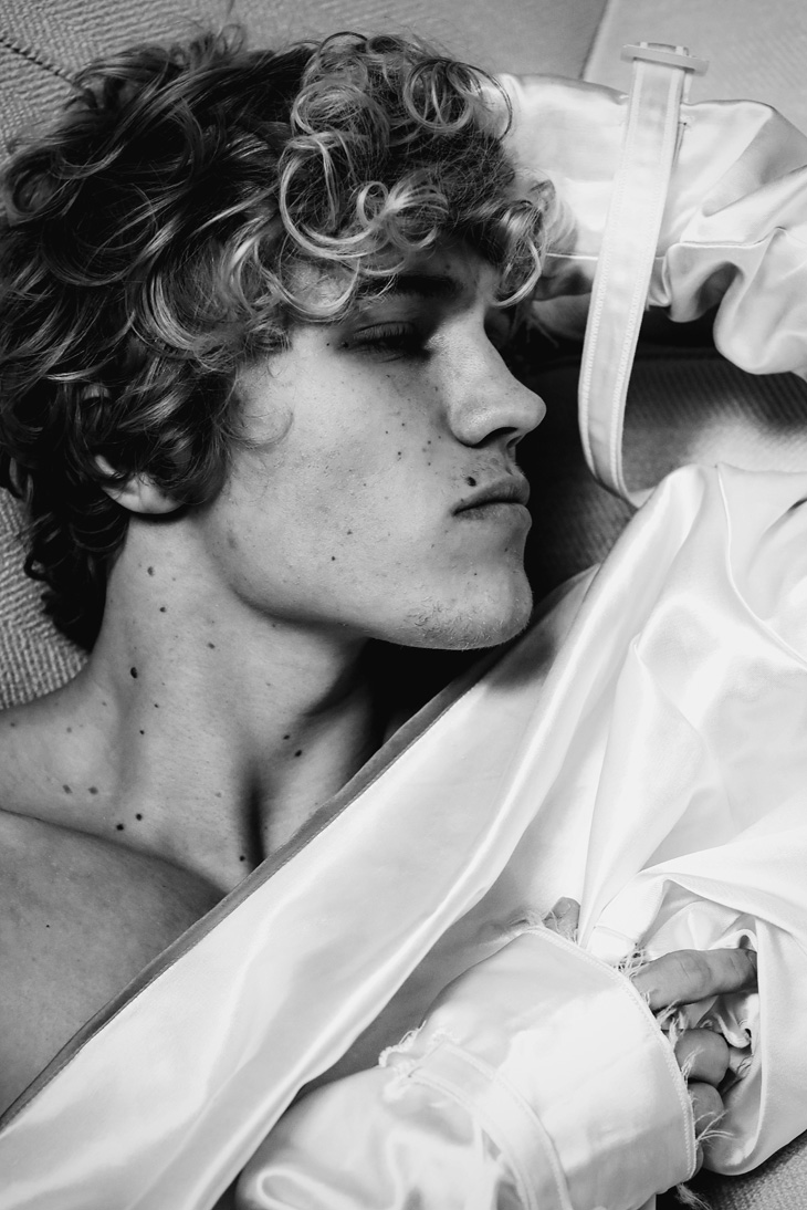 ItsNotYouItsMe Media | Music, Fashion Editorials and Alternative Pop ...