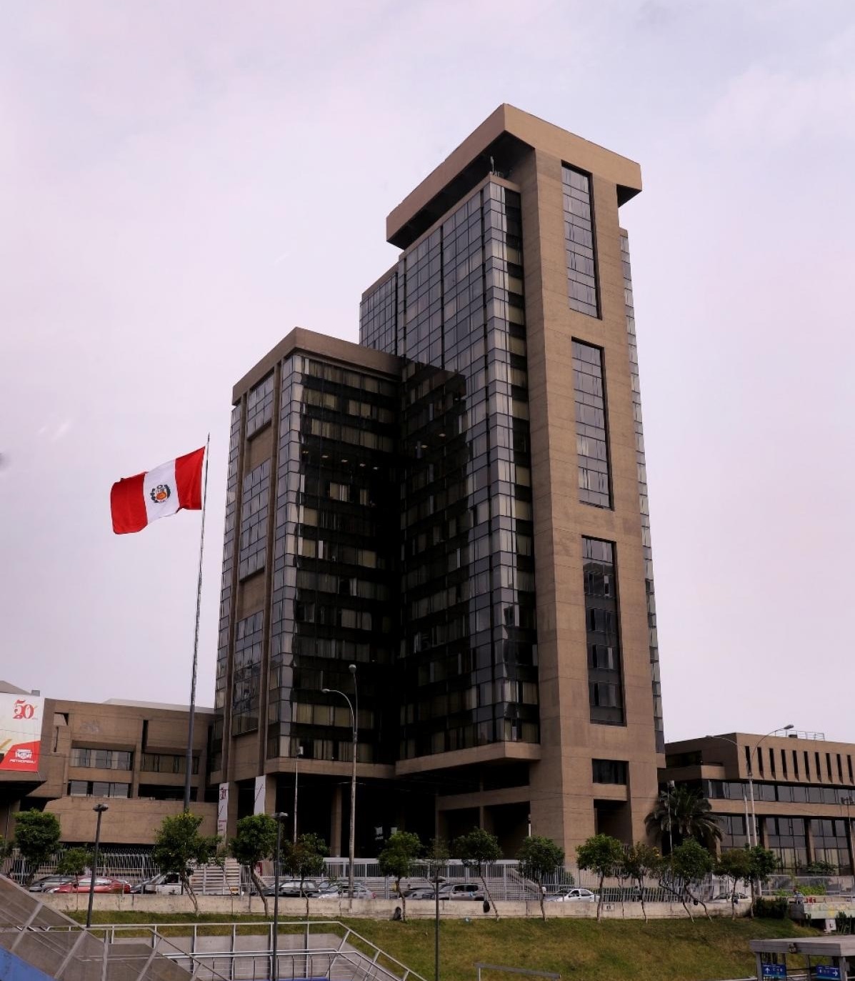 Edificios del Perú: Edificio Petroperú