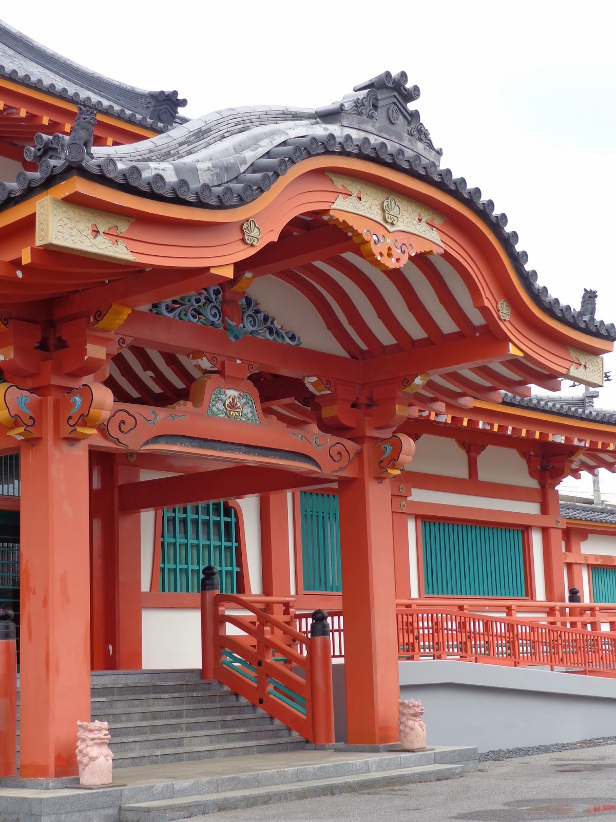 Okinawa: A Marine Adventure: Nenpou-ji Temple