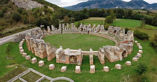 romanoimpero.com: AMITERNUM ( Abruzzo )