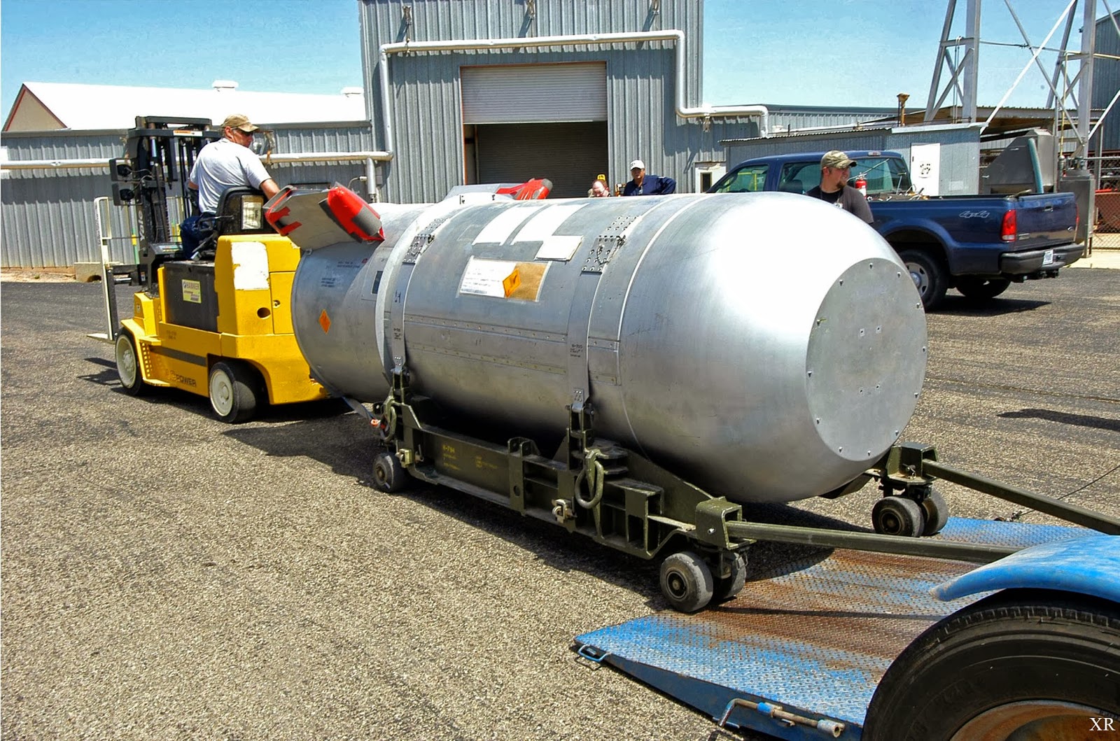 ATOMIC-ANNIHILATION: 2011 ... say goodbye to the B-53!