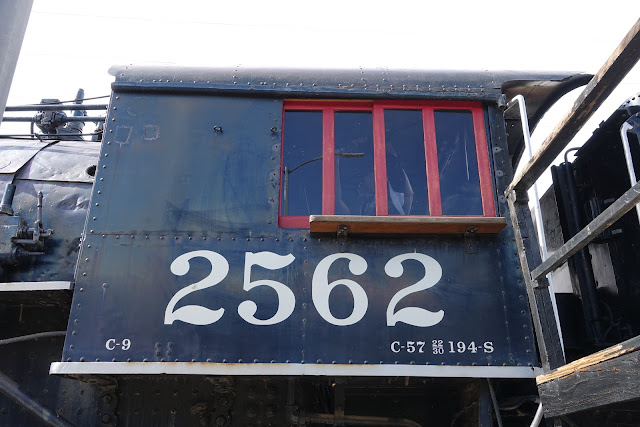Blair's 鐵道攝影: Southern Pacific Railroad 2-8-0 #2562