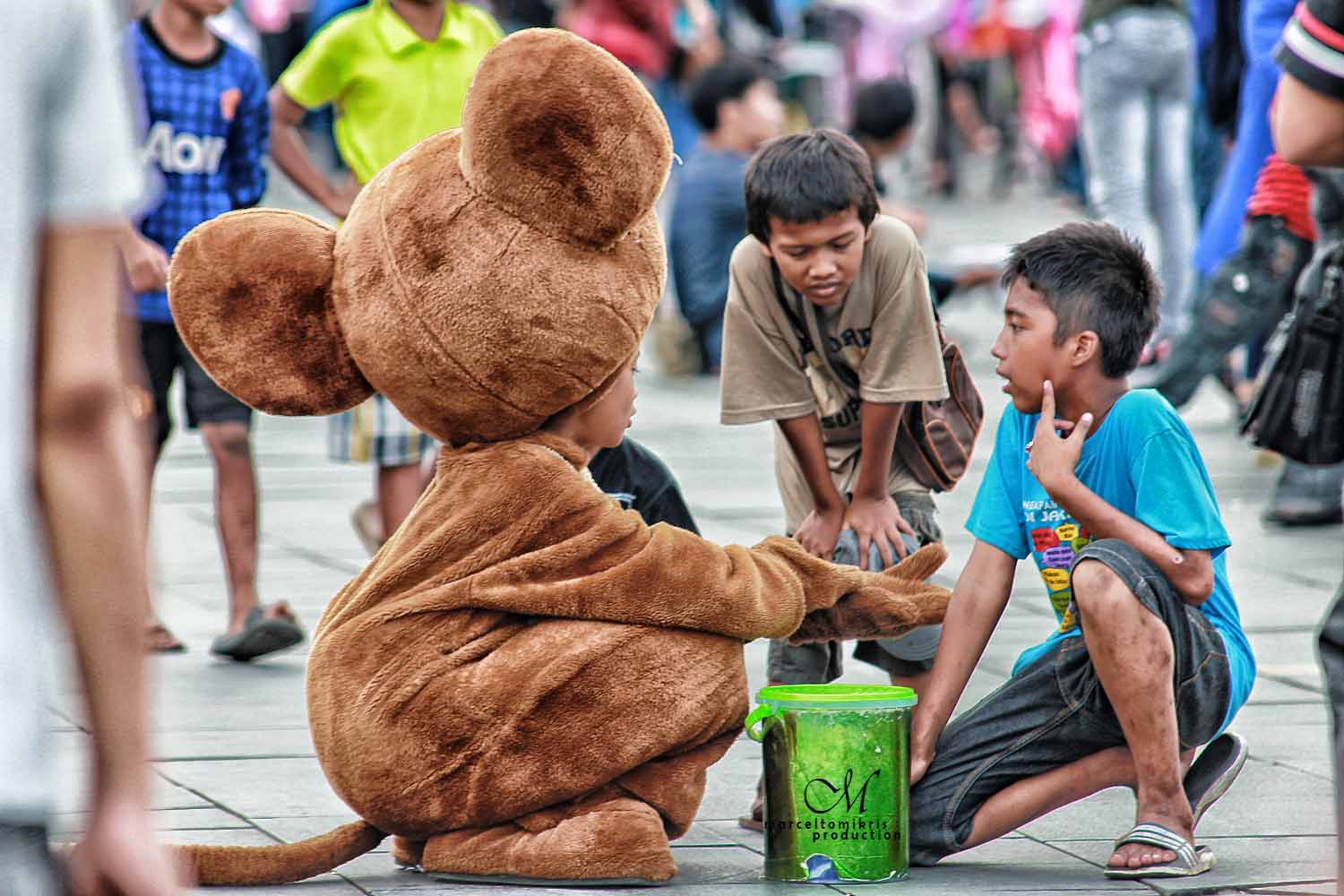 NGEBLOG APA NUGAS: Human Interest itu apa sih