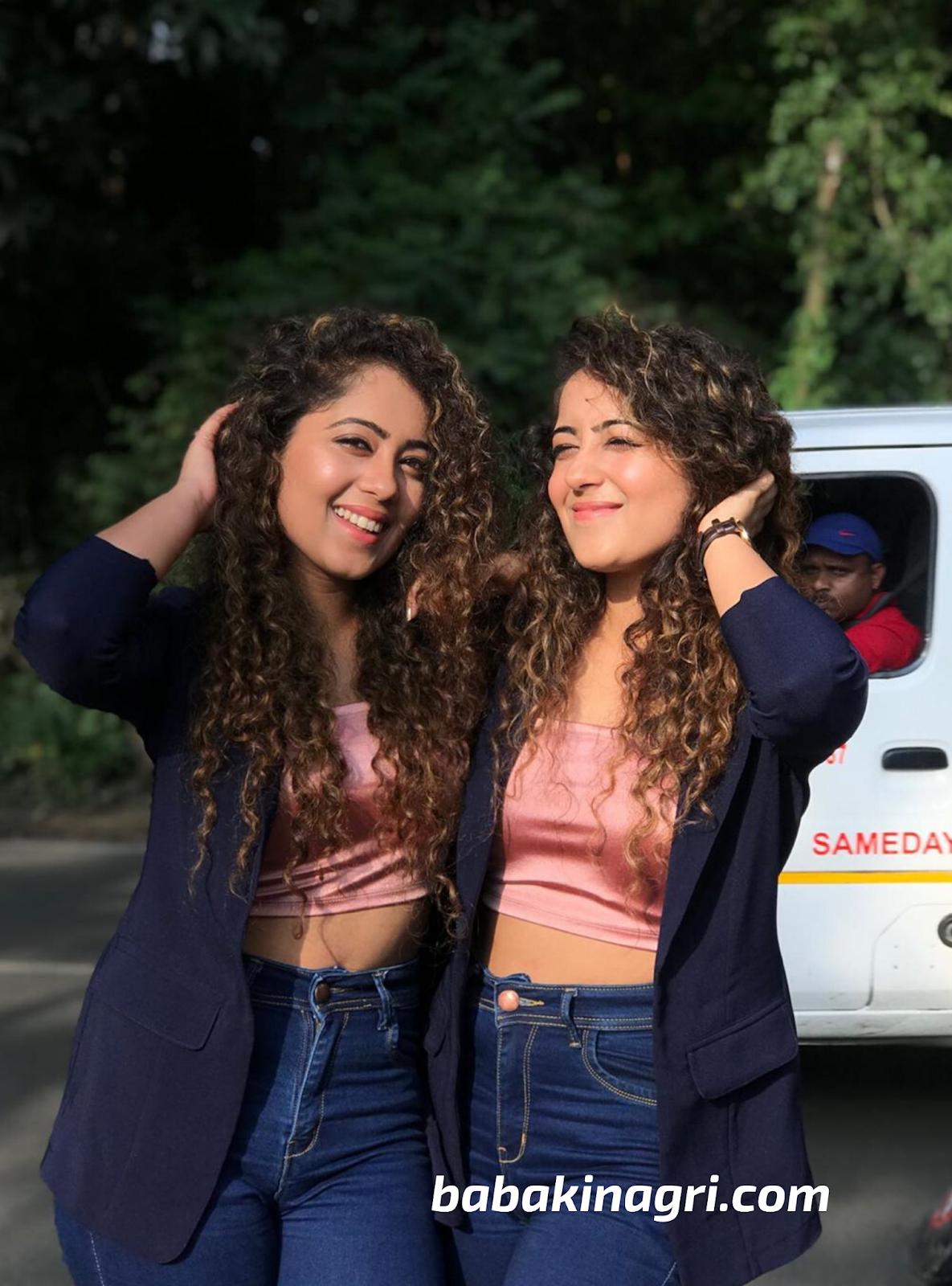 [90+] Chinki Minki HD Images, Surabhi Samriddhi Images #2