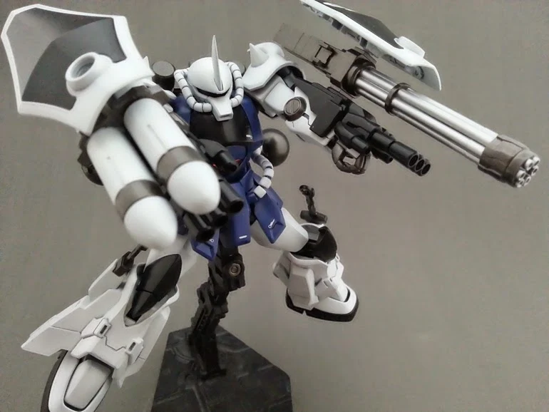 Custom Build: HGBF 1/144 Gouf R35