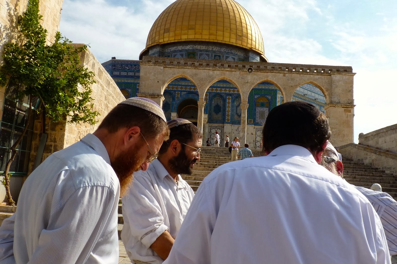 Bruce's MidEast Soundbites: Muslims Only: Temple Mount Prayer