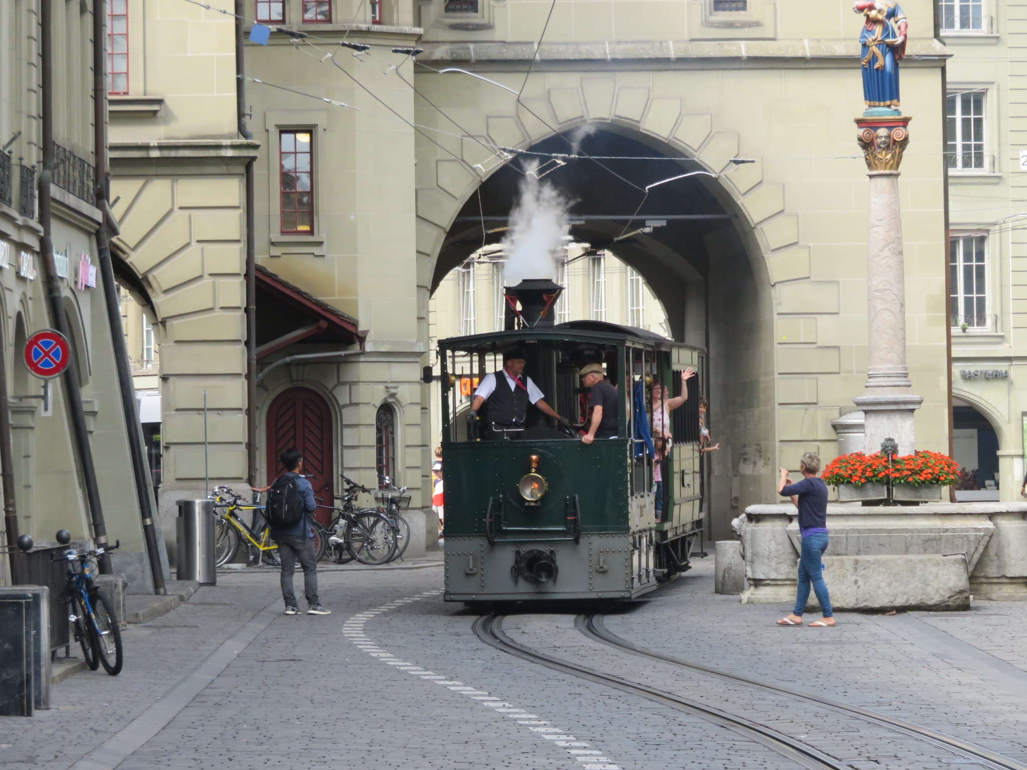 Virtual Railfan Tour of Switzerland - Sunday - Bern Steam Tram