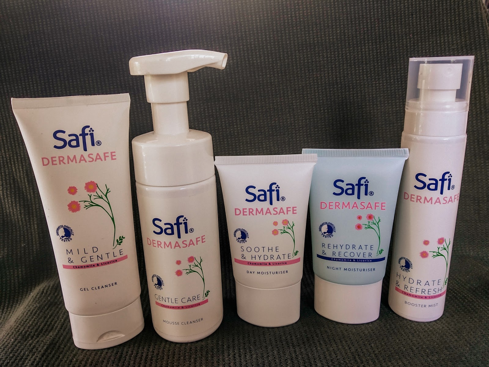 SAFI DERMASAFE SESUAI UNTUK KULIT SENSITIF!