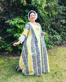 Sew Modern Sew Historical: A silk Robe Volante using Mill Farms Casaque ...