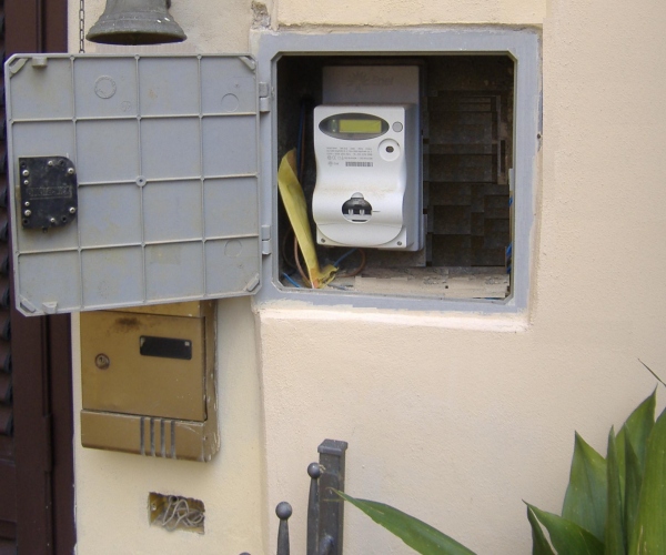 Il (rac)contatore della luce: Step 23: la normativa