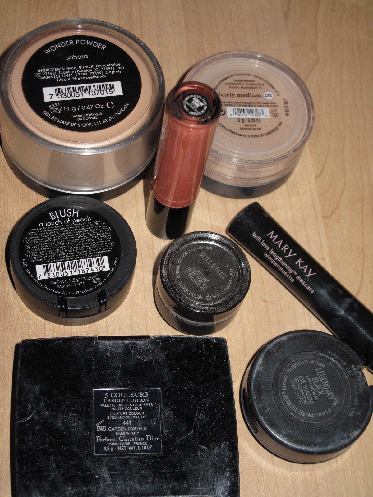 My favorite: Make Up Store Wonder Powder foundation (& a Touch of peach ...