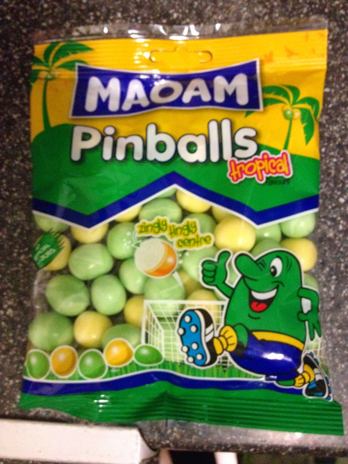 A Review A Day: Today's Review: Maoam Tropical Pinballs