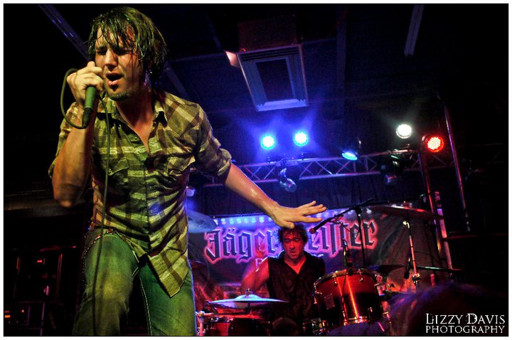 Rock: Front/Center: Concert in Photos: Crossfade, Pop Evil, Emphatic ...