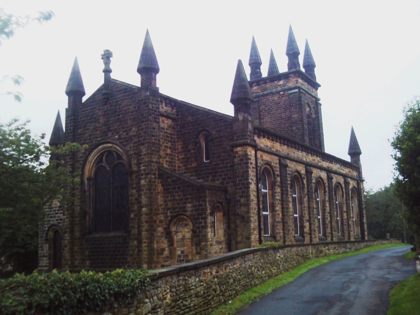 Walking The Peak: Dodworth, Hood Green, Hermit Hill, Bromley, Howbrook ...