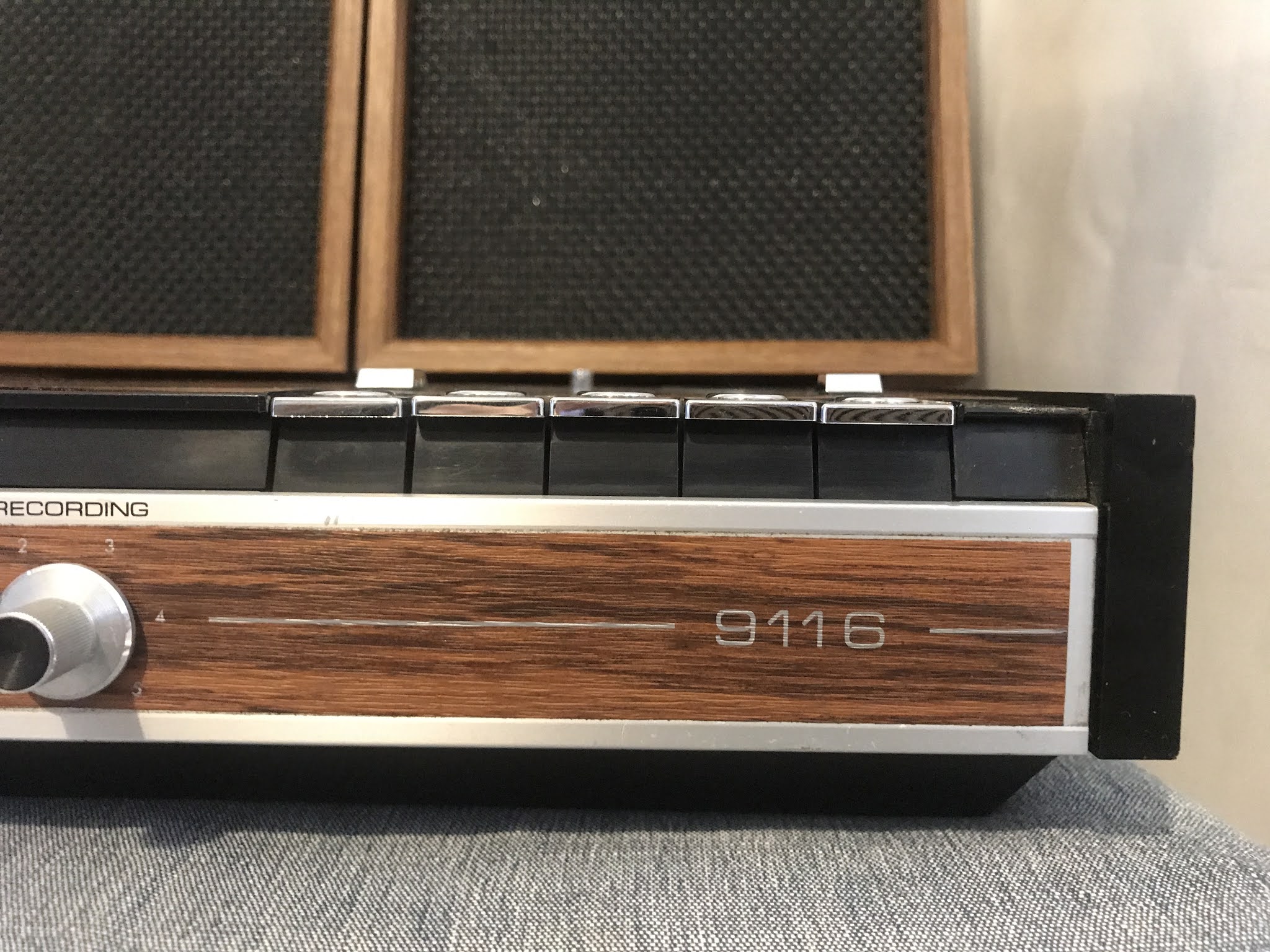 Infrequent Sound [sex.tex] technology: DUX MD Cassette Recorder 9116A ...