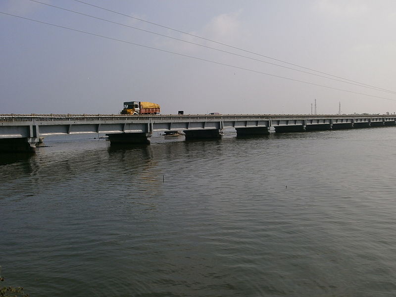 Tamilnadu Tourism: Muttukadu boat house