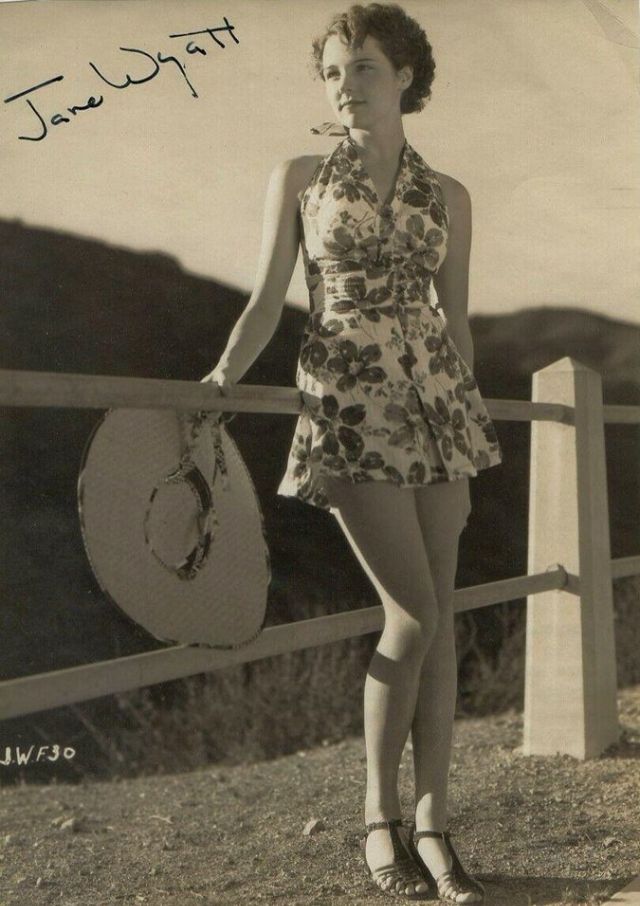 30 Beautiful Photos of Jane Wyatt in the 1930s and ’40s ~ Vintage Everyday