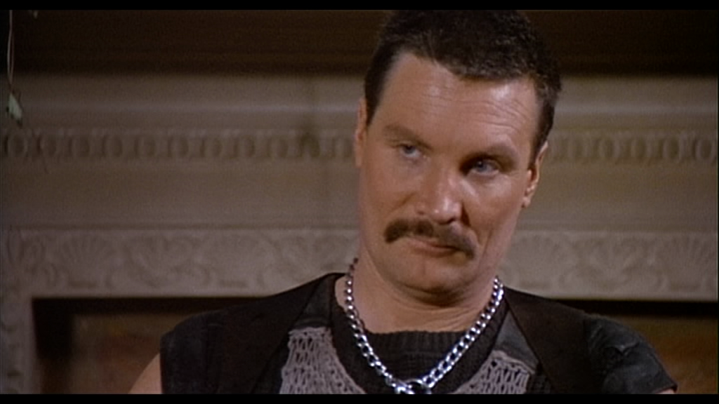 Movies, Films, Flicks...: Commando (1985)