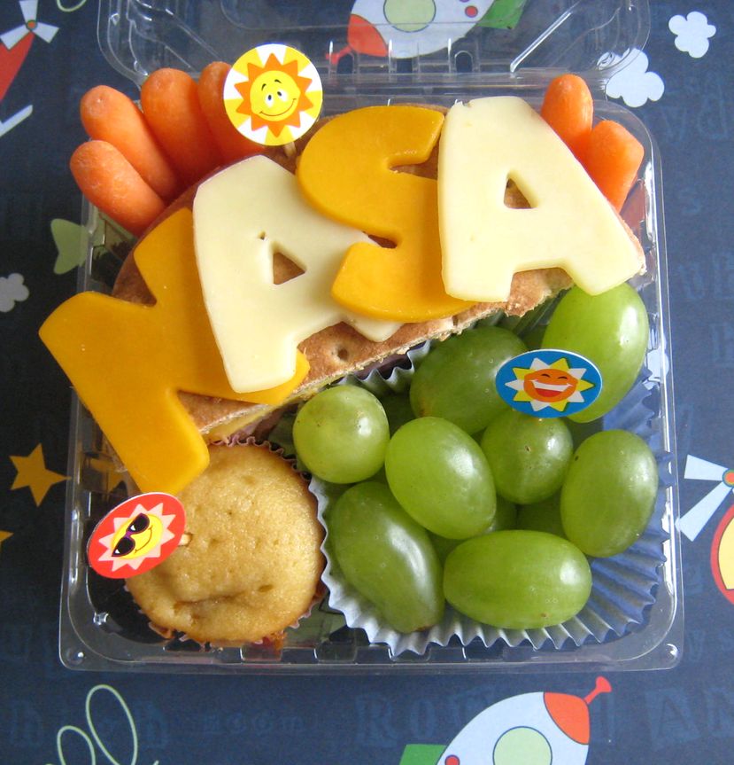 How to Pack Disposable Bento Lunches