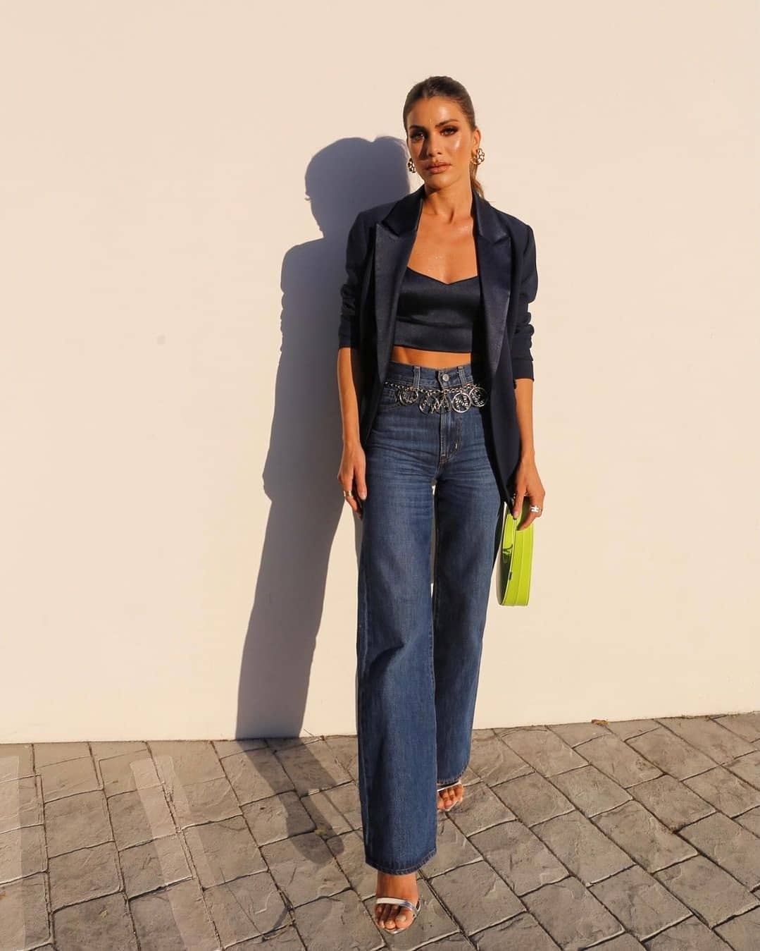 What to wear with blue jeans? 200 looks to inspire you! / MÉLÒDÝ JACÒB