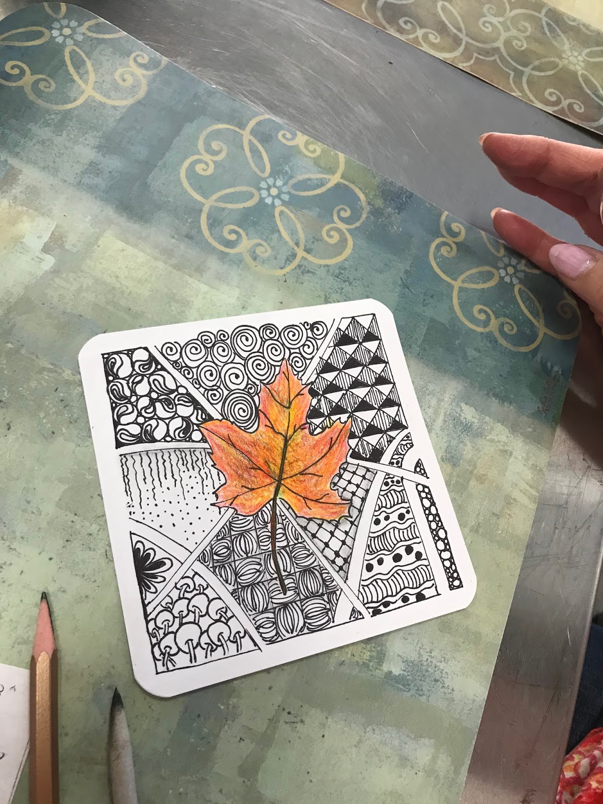 Tiki Tangles: Oasis Falling Zentangle Leaf