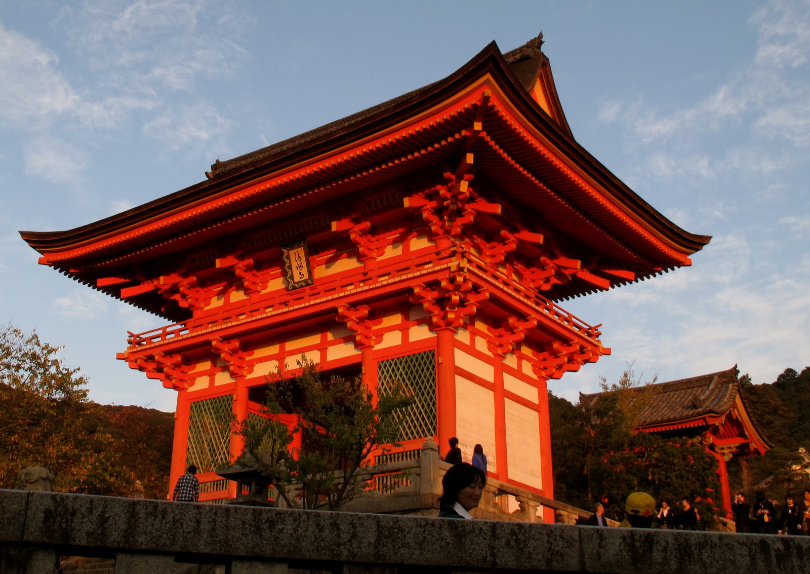 Boarder-San: Kyoto Temples,Shrines and Shogun Castles.